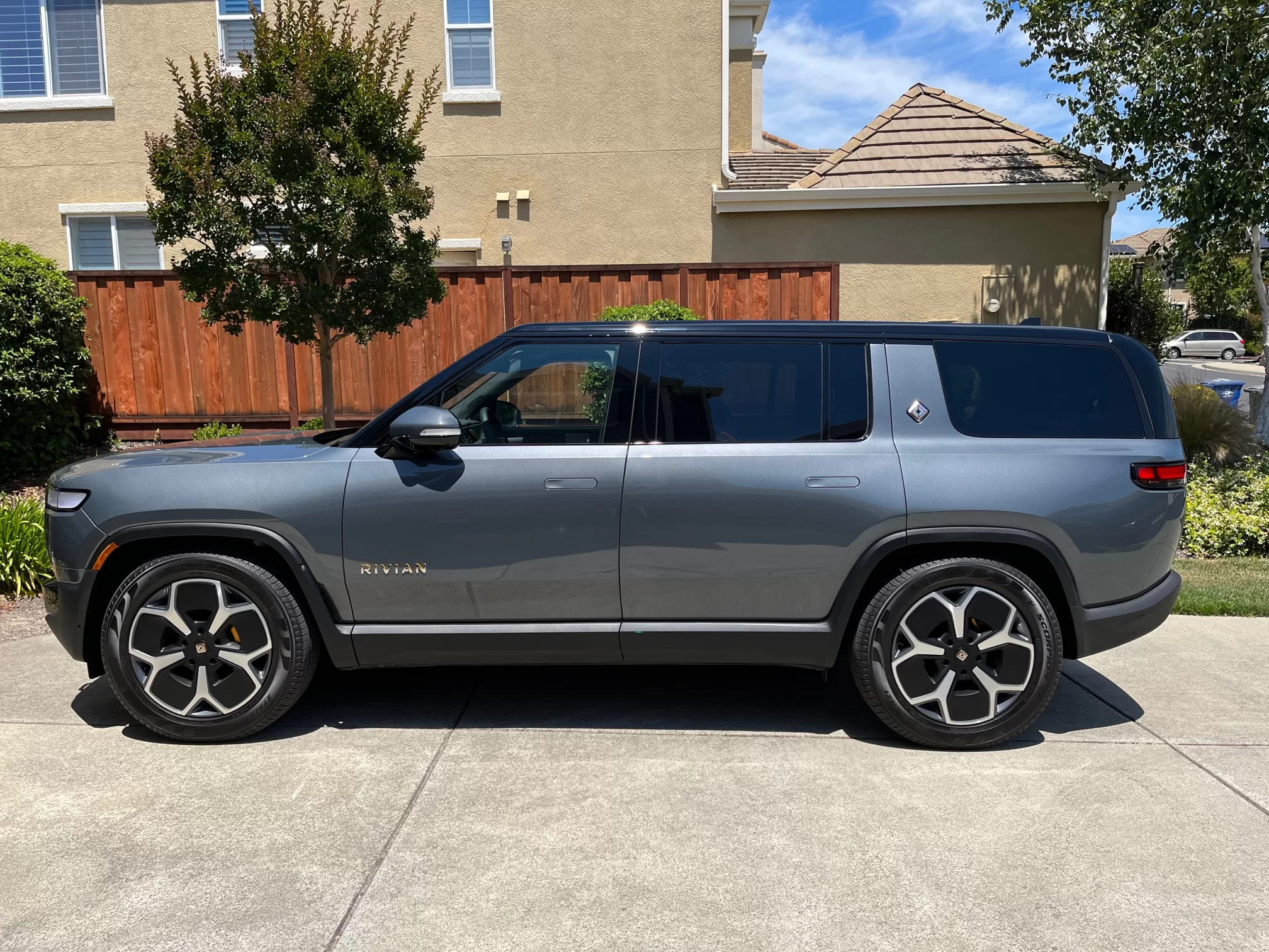 Rivian SUV Owner Shares First Impressions - EV Car & Truck