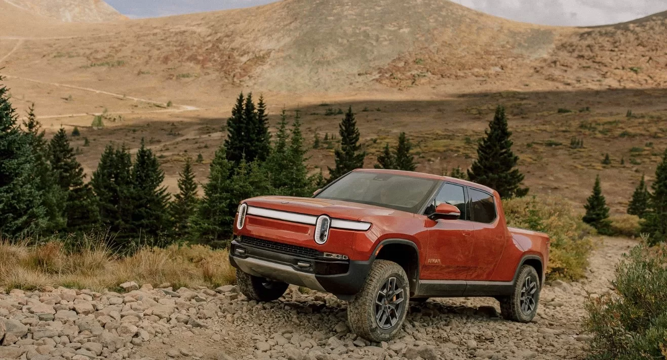 2024 Rivian R1T - EV Car & Truck