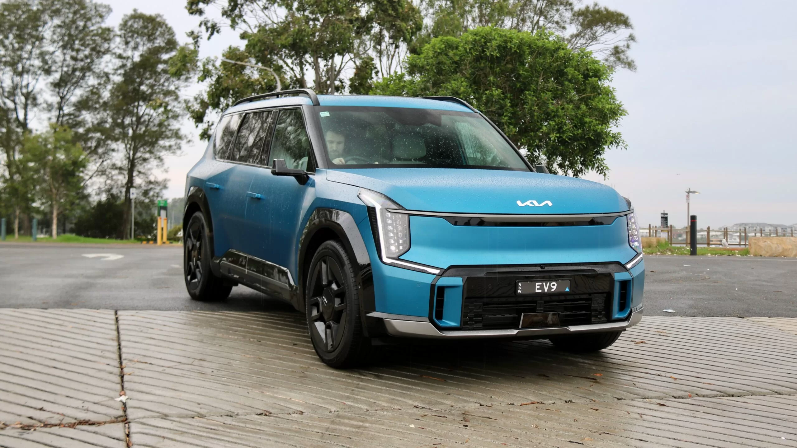 2024 Kia EV9 GT-Line Review - EV Car & Truck