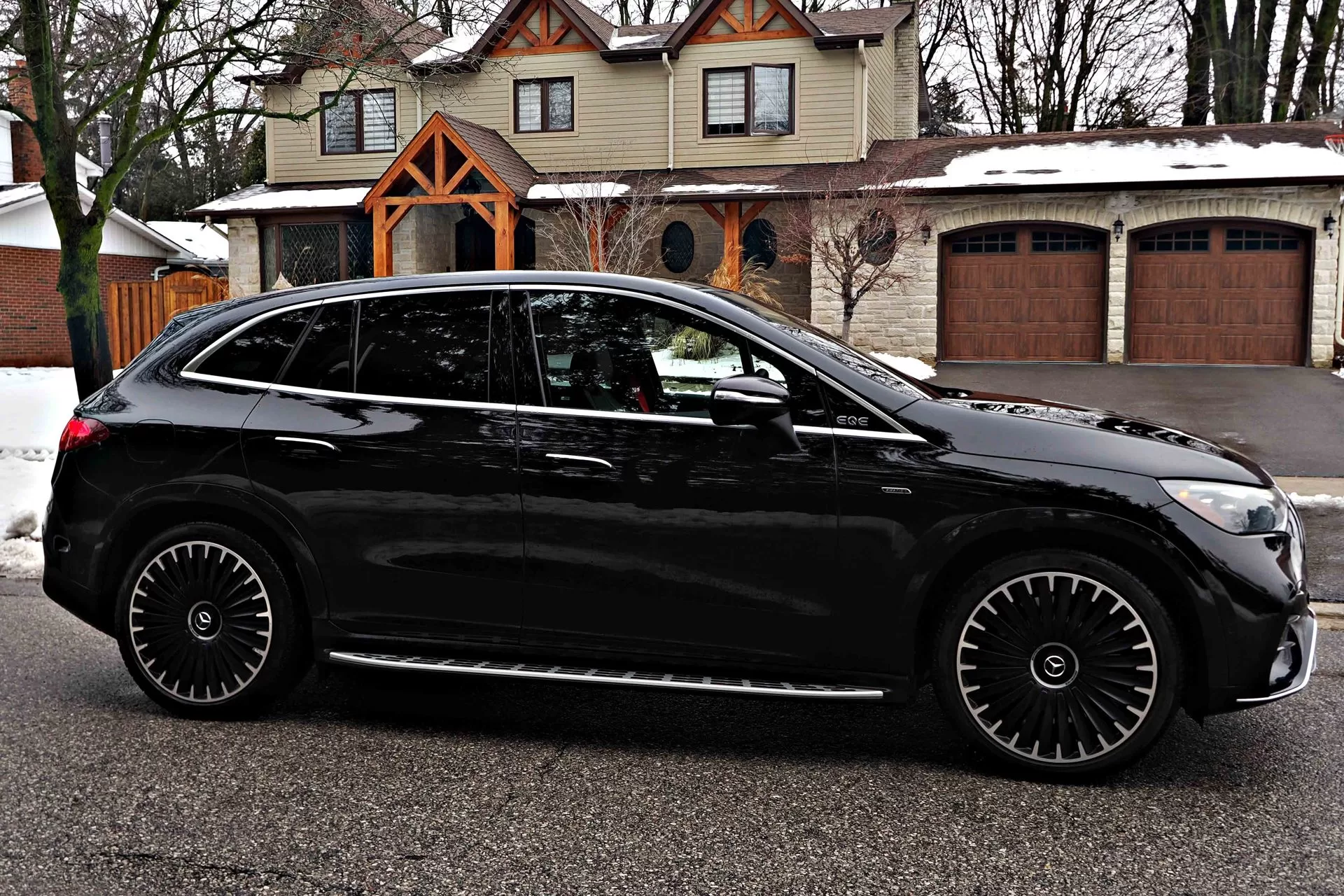 EV Review: 2024 Mercedes-AMG EQE SUV - EV Car & Truck